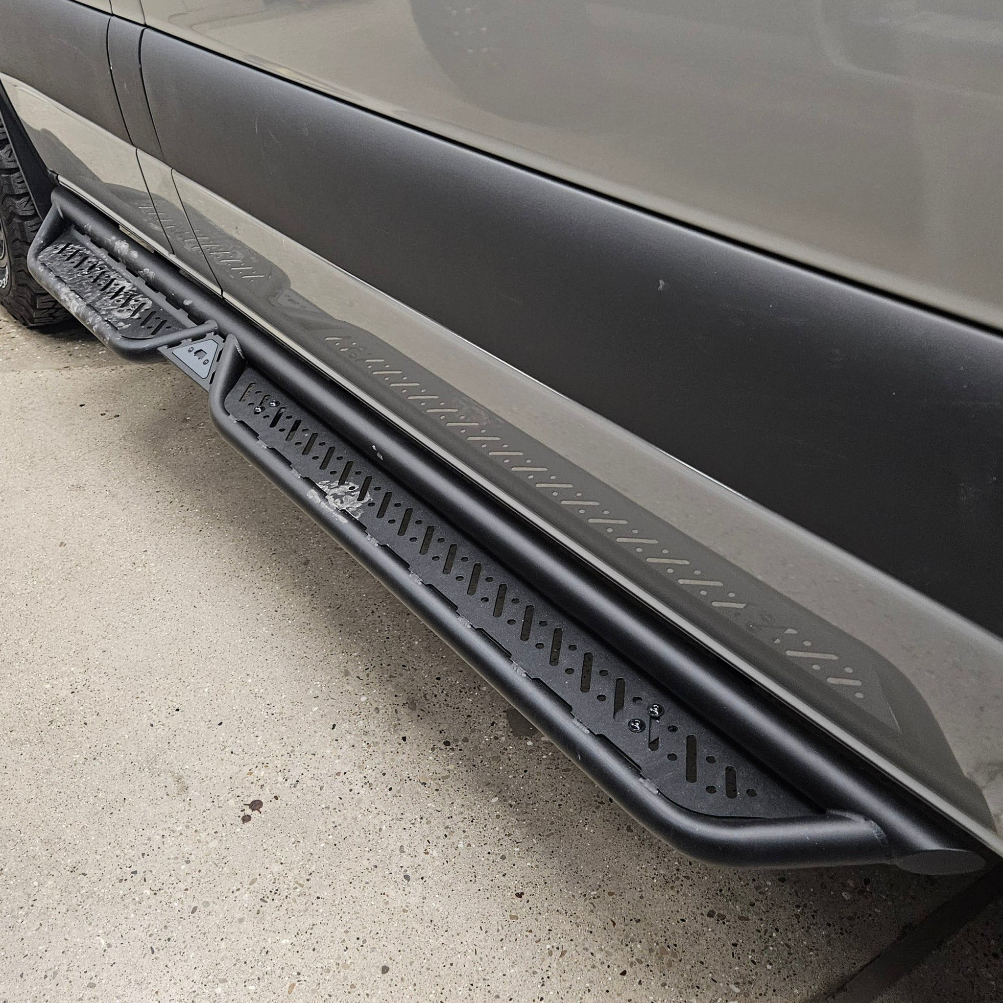 Rover Vans Side Steps for Mercedes Sprinter